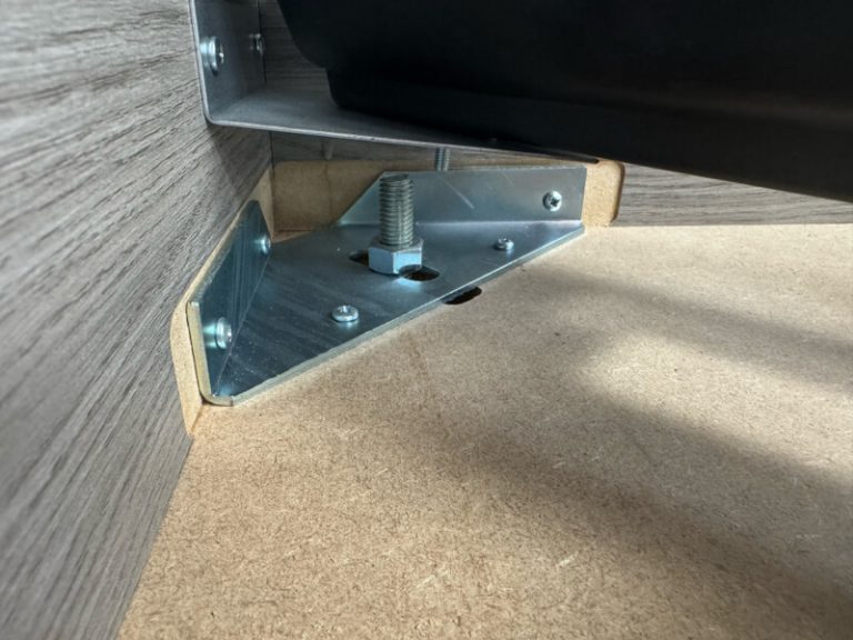 Disassembling a DPT Pool Table - DPT Pool Tables